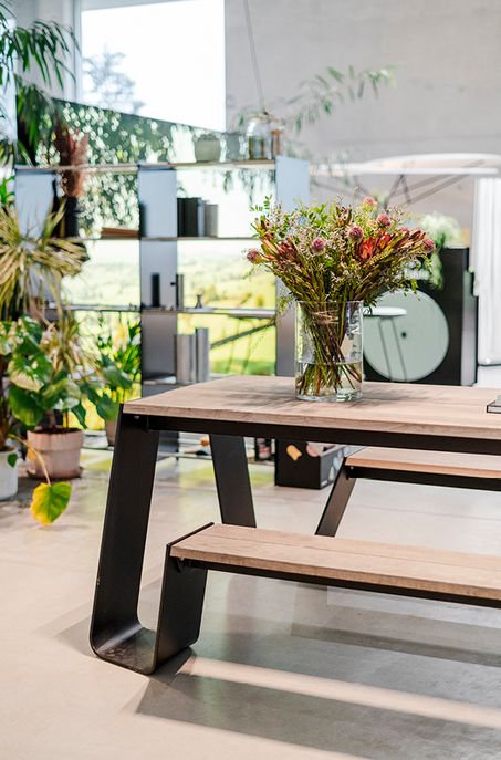 Locations - Locations - Extremis